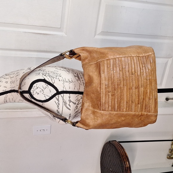 Nino BOSSI | Bags | Nino Bossi Leather Shoulder Bag | Poshmark